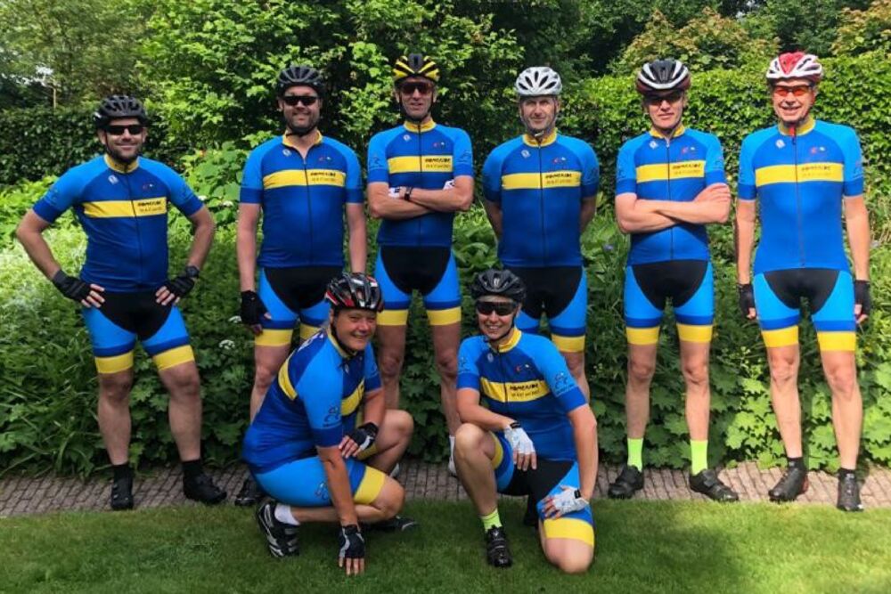 Bioracer bedrukte wielerkleding? Kom naar Maxipromo sportswear!